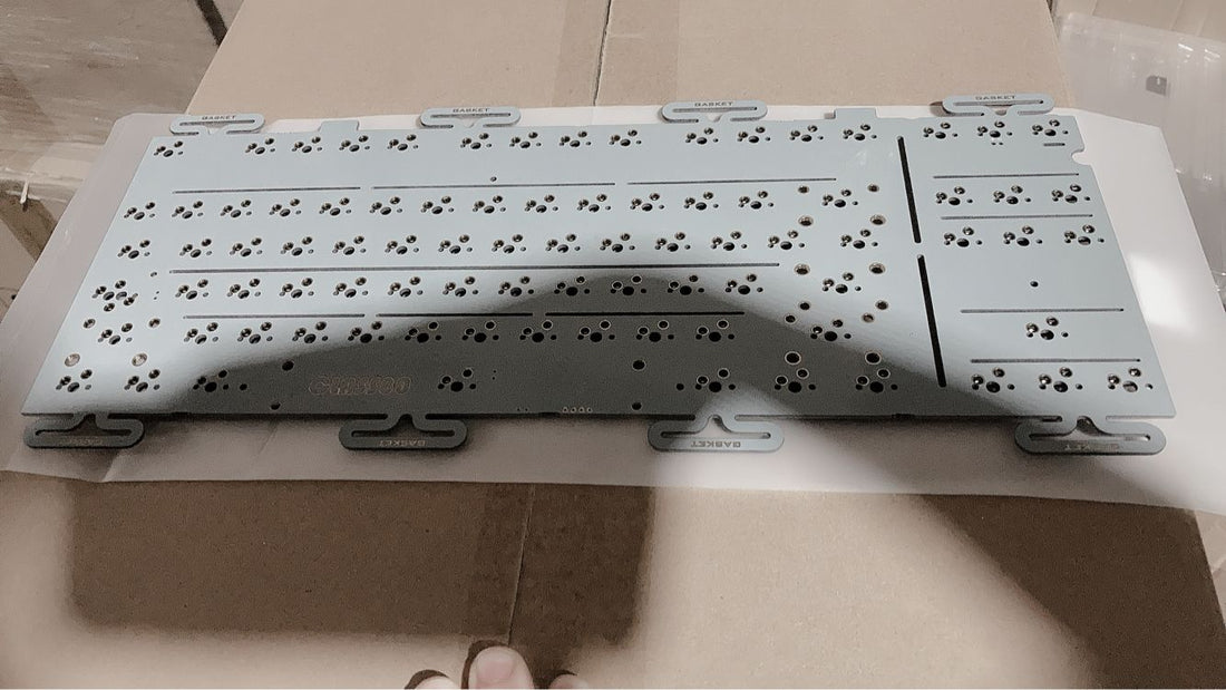 Class 80R2 Hotswap PCB with flex cut – MMkeyboard